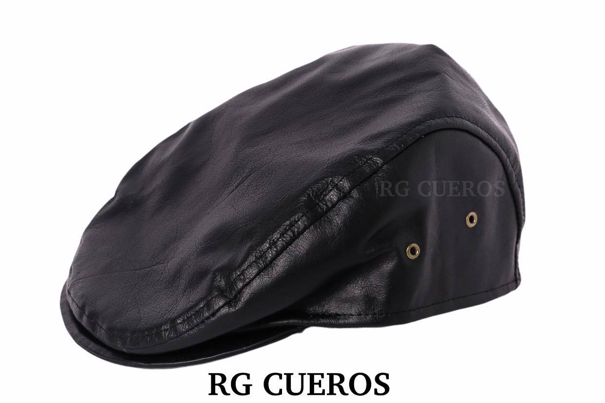 Boinas y Pilusos: Boina Negra